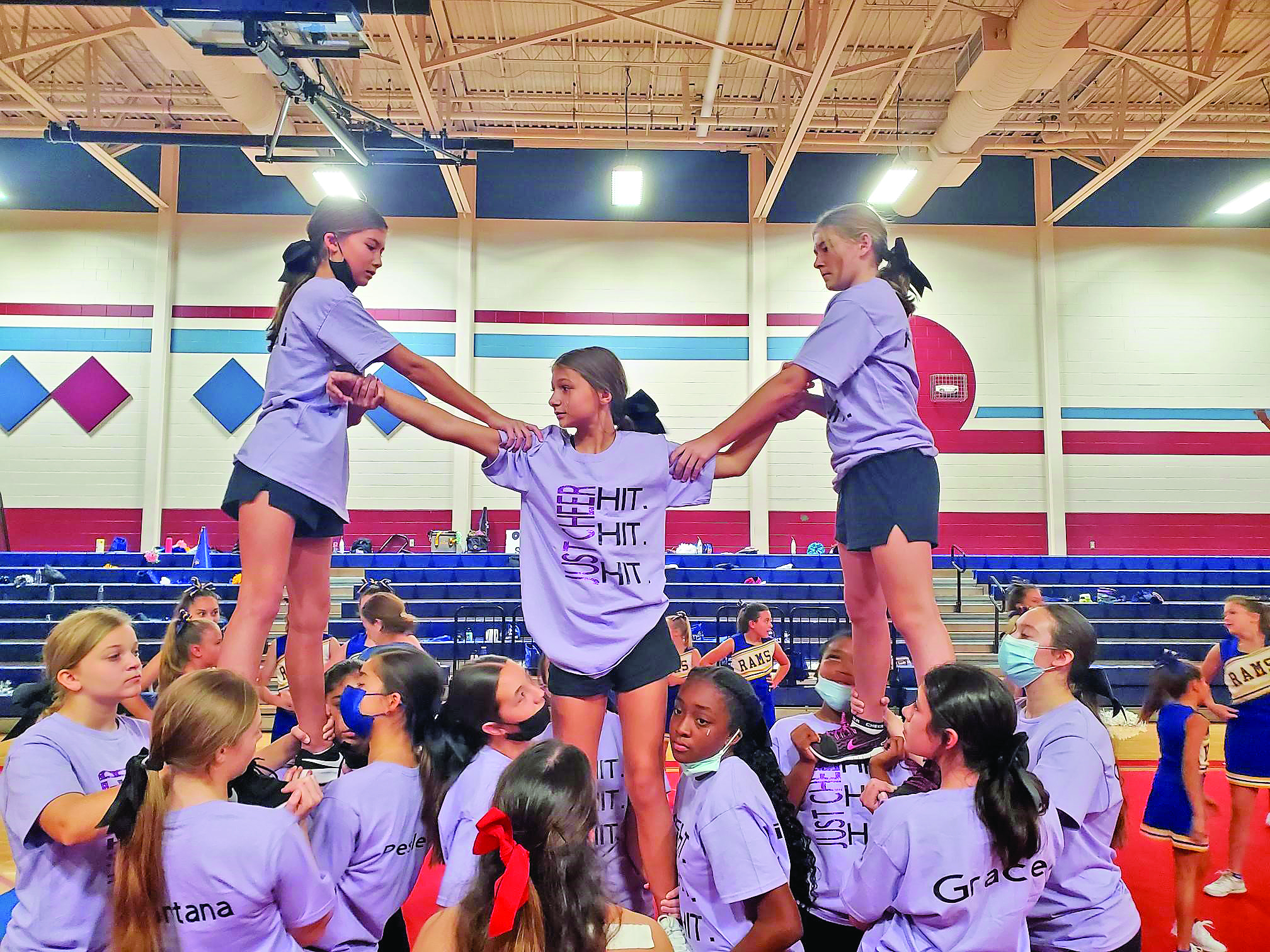 S.C. Lee cheerleaders chant their way to victory | Copperas Cove Leader ...